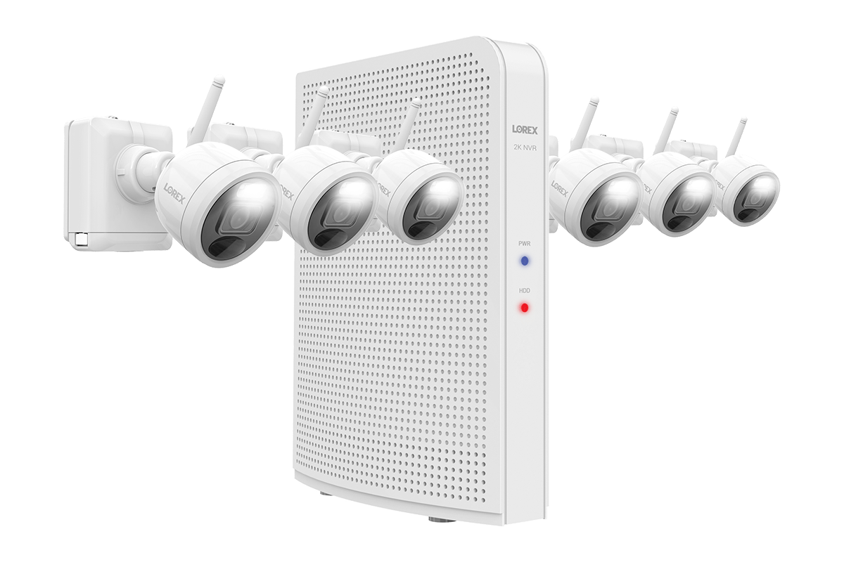 Lorex 2K Battery-Operated System with Active Deterrence Cameras and Pe ...